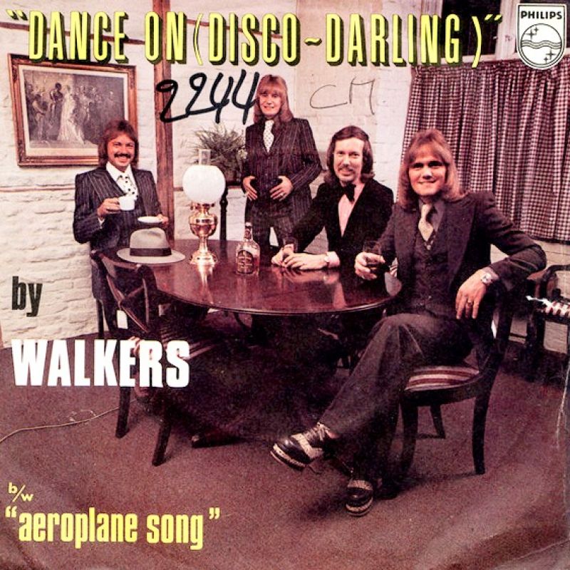 Walkers [DK] - Dance On (Disco Darling) - hitparade.ch